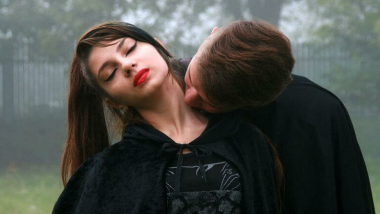 Top 100 Vampire Last Names With Meaning And Origin!