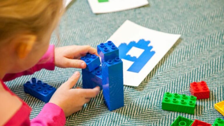 15 Easy Building Blocks For Kids Play Ideas (Benefits)